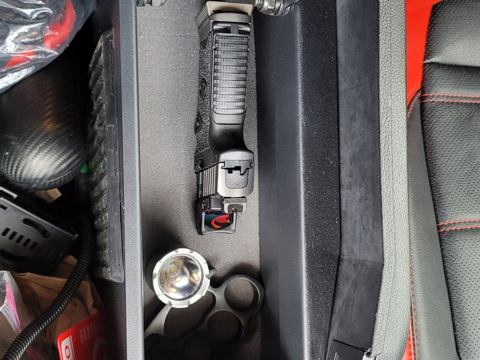 RedRock Center Console Storage Lock Vault (15-20 F-150 w/ Flow-Through ...